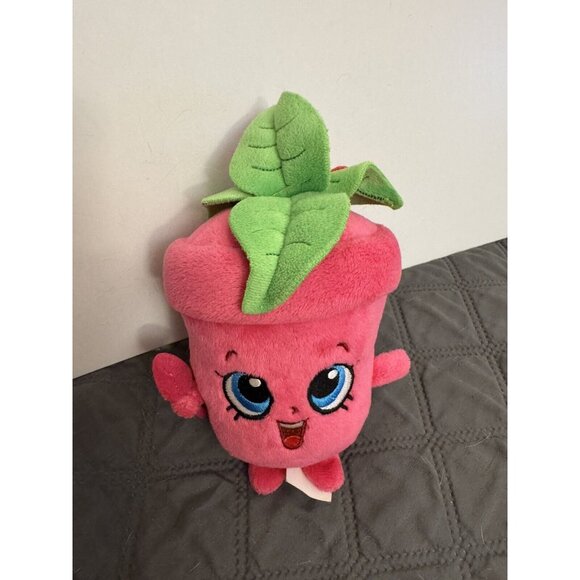 Unbranded | Toys | Shopkins 6 Peta Plant Plush Toy Squishable Pink ...